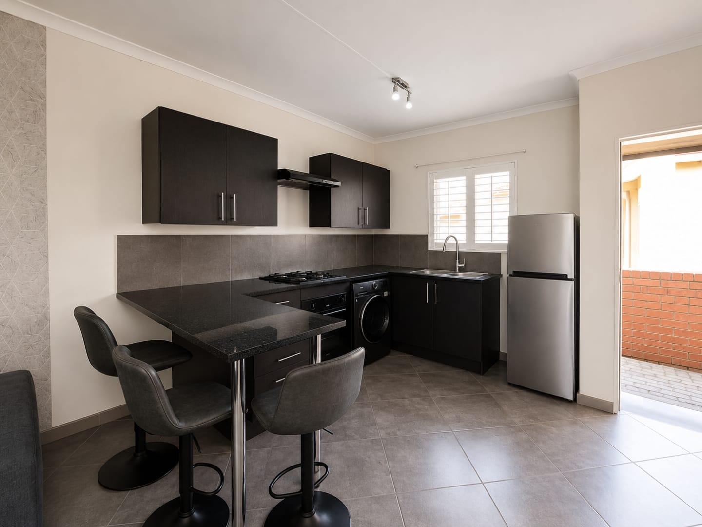 2 Bedroom Townhouse for sale in The Reeds - P24-117252350
