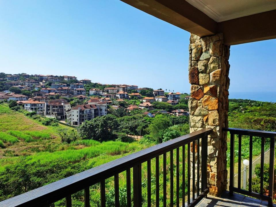 3 Bedroom Apartment / flat for sale in Westbrook - P24-117255687