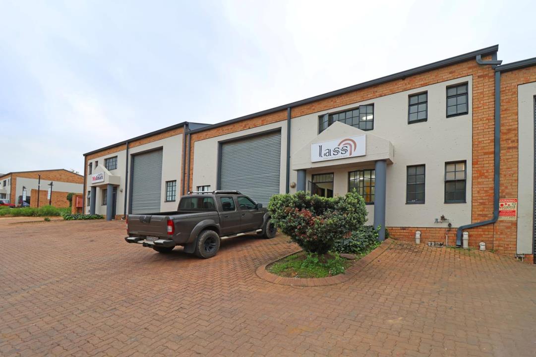 Industrial property to rent in Kya Sands - 11 River Road - P24-117268442