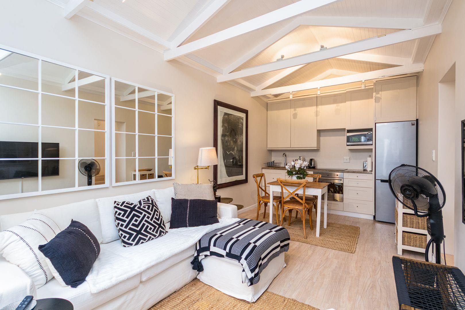 2 Bedroom House to rent in Claremont Upper - P24-117369481